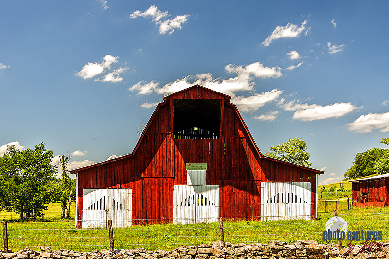 Photo Captures by Jeffery | Country Barns and Buildings