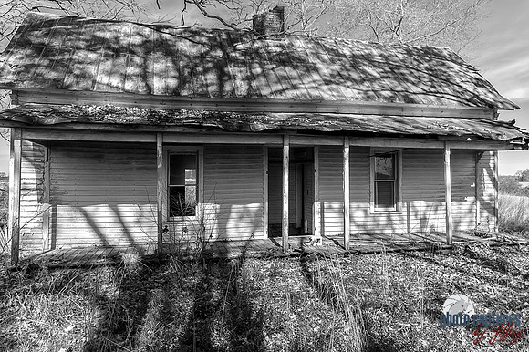 Photo Captures by Jeffery | Black and White | Black and White abandoned ...